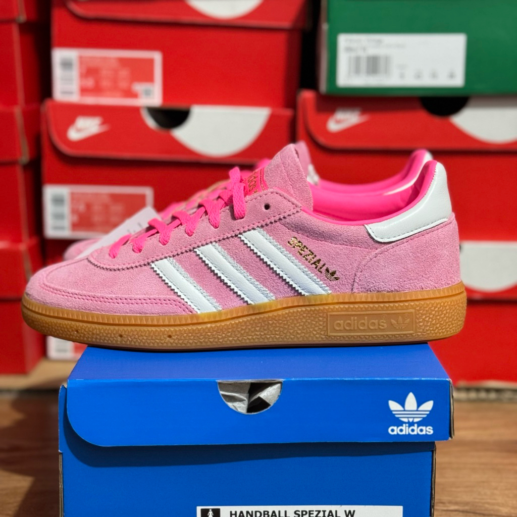 Jual Adidas Handball Spezial Lucid Pink White Womens Resmi JI2654 ...