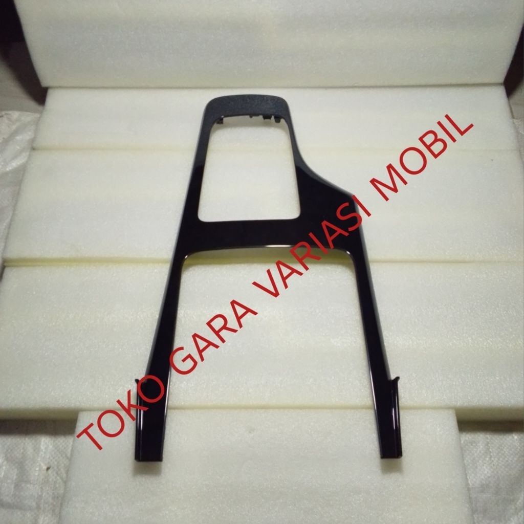 Jual Panel Consule Atau Cover Tuas Transmisi Persneling Mobil Toyota ...