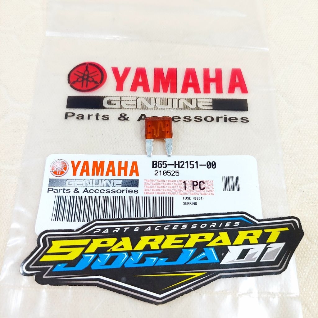 Jual fuse sikring tanam kecil 7.5a 7.5 a aerox 155 lexi xmax 250 r15 v3 ...