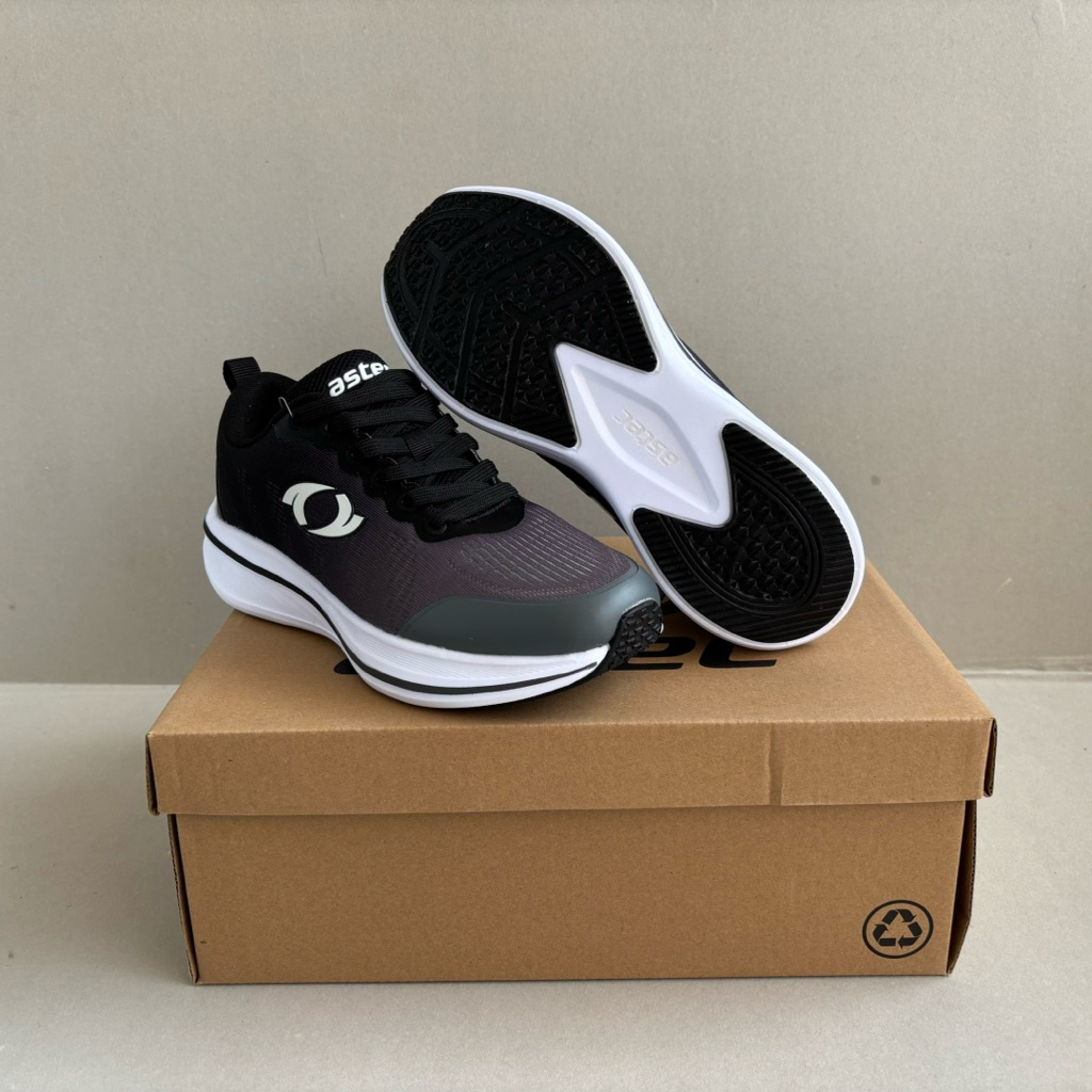 Jual SEPATU LARI ASTEC KILT RUNNING ORIGINAL Hitam | Shopee Indonesia