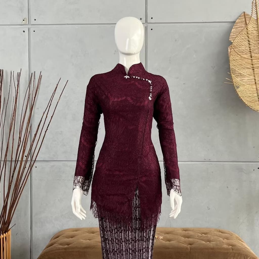 Jual COD Set kebaya jaggan / kebaya gadis kretek / kebaya lamaran dan ...