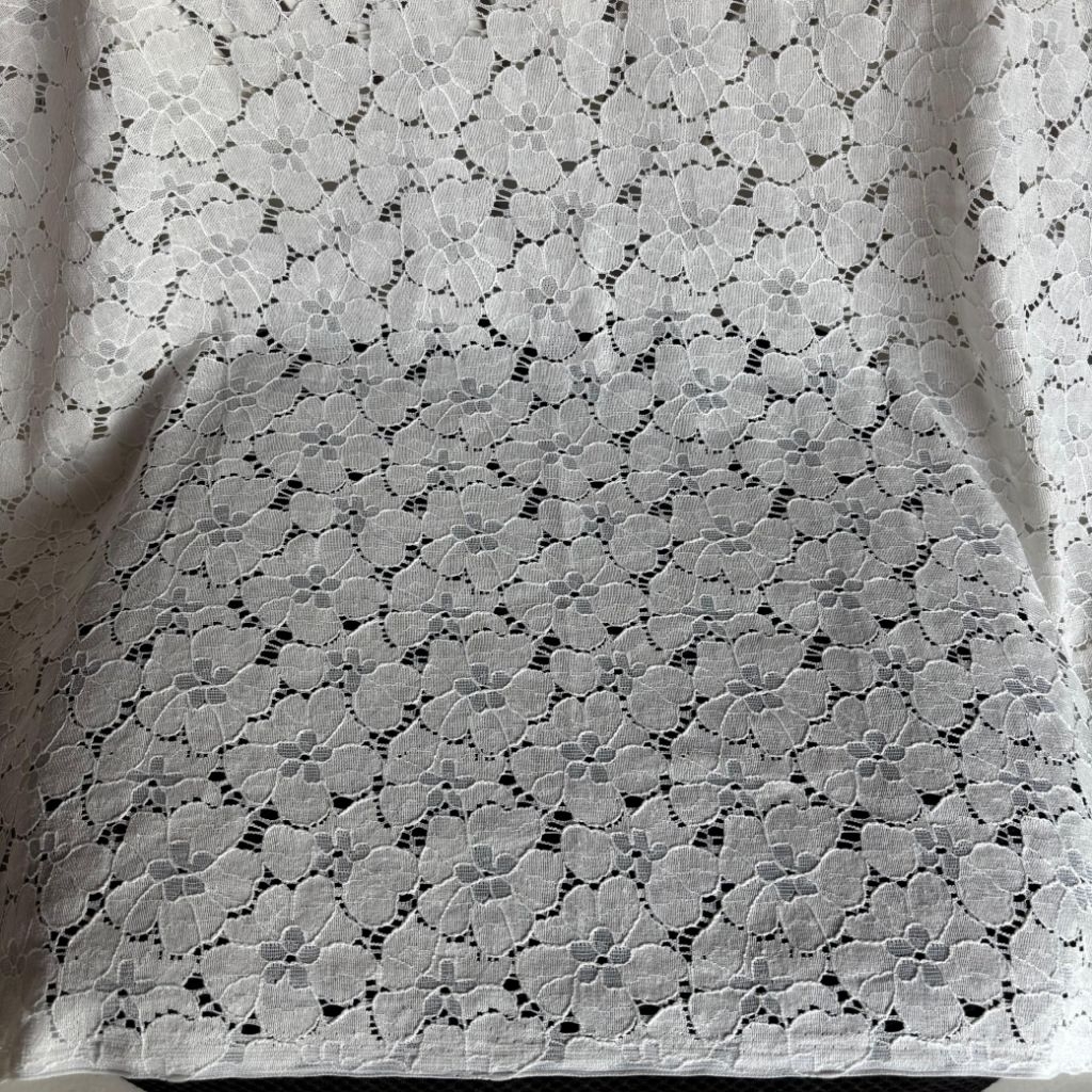 Jual bahan brokat katun | kain brokat premium | bahan brokat Prada ...