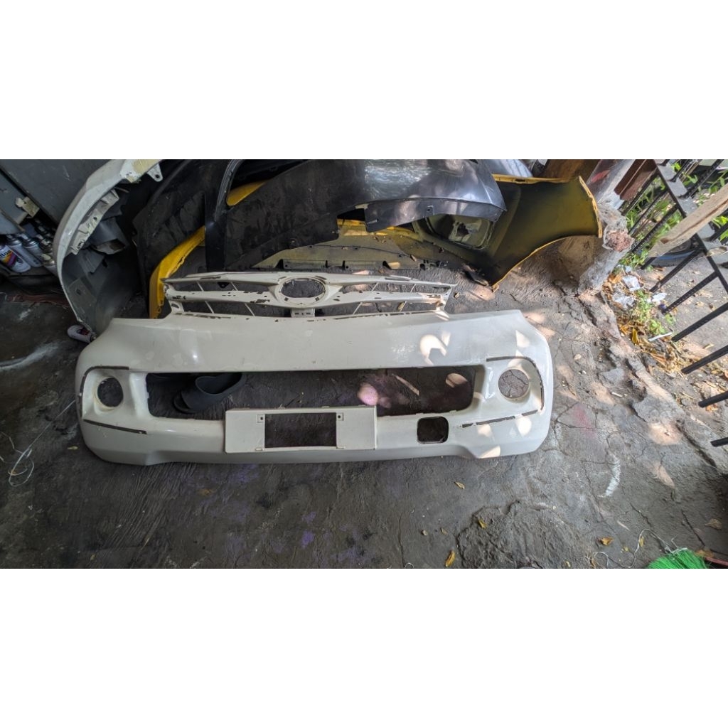 Jual bemper depan avanza Xenia 2012 2013 2014 2015 second original ...