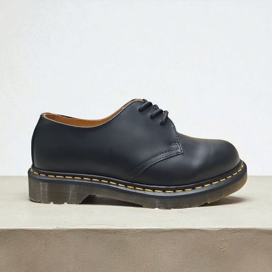 Jual ( PREORDER) Sepatu Docmar Low Boots Pria 1461 Black Smooth low 3 ...