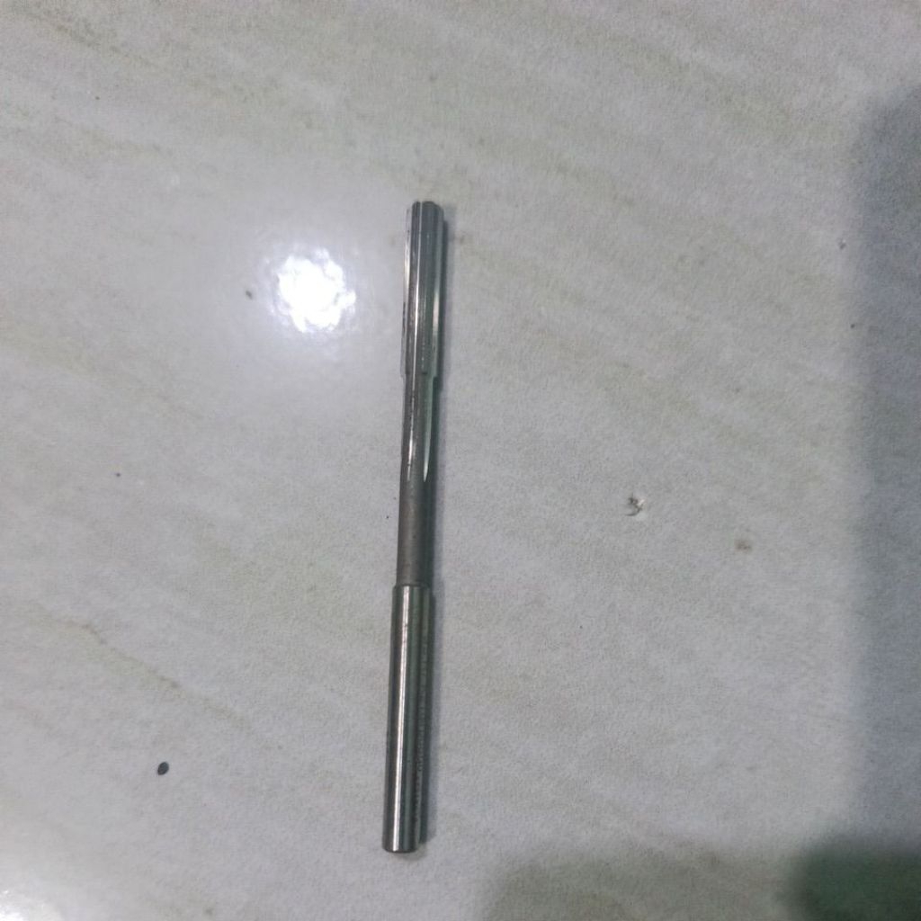 Jual reamer hss 5mm mata bor reamer 5mm endmill reamer 5mm | Shopee ...