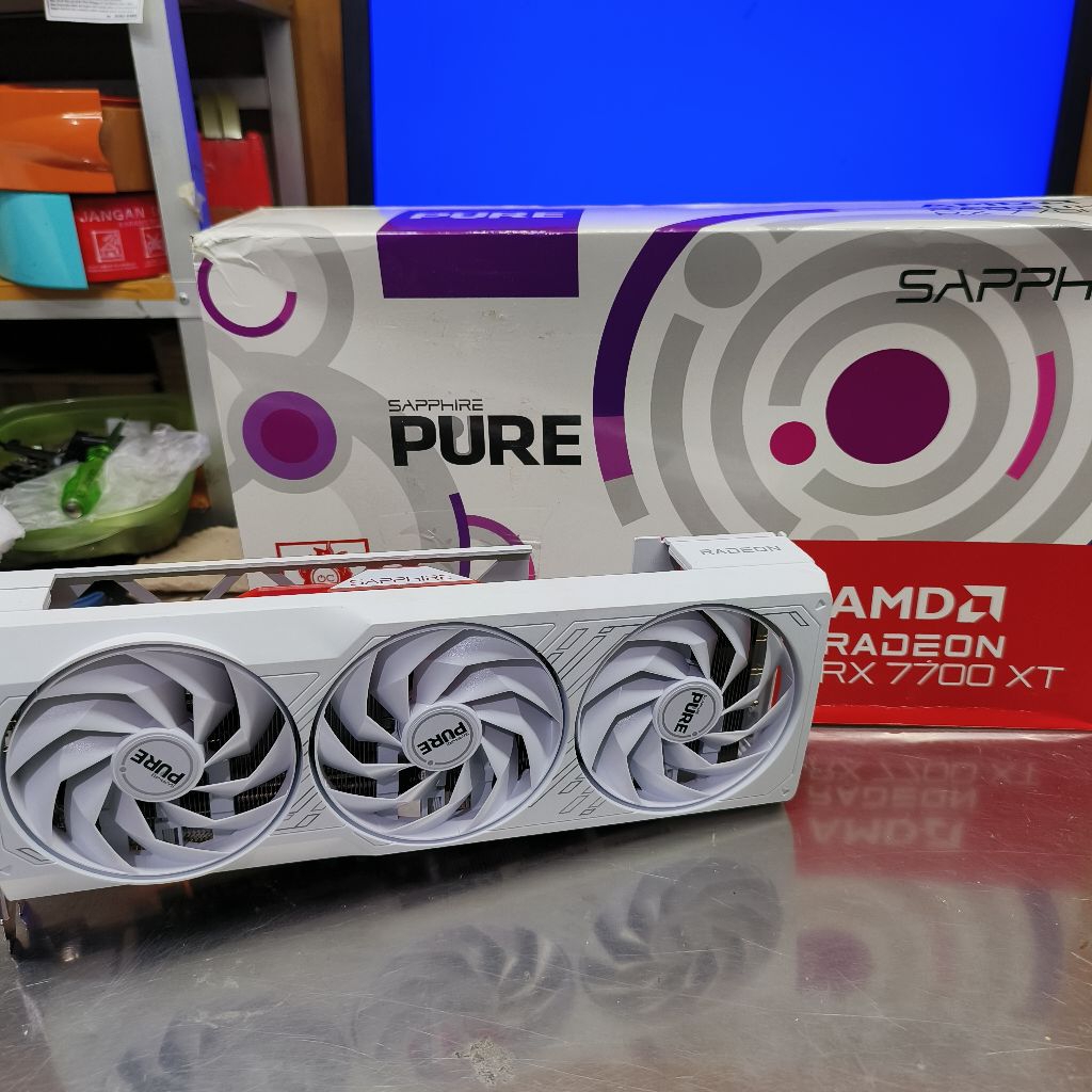 Jual vga gpu amd radeon sapphire pure rx7700xt 12gb rx 7700xt 2dp 2hdmi ...