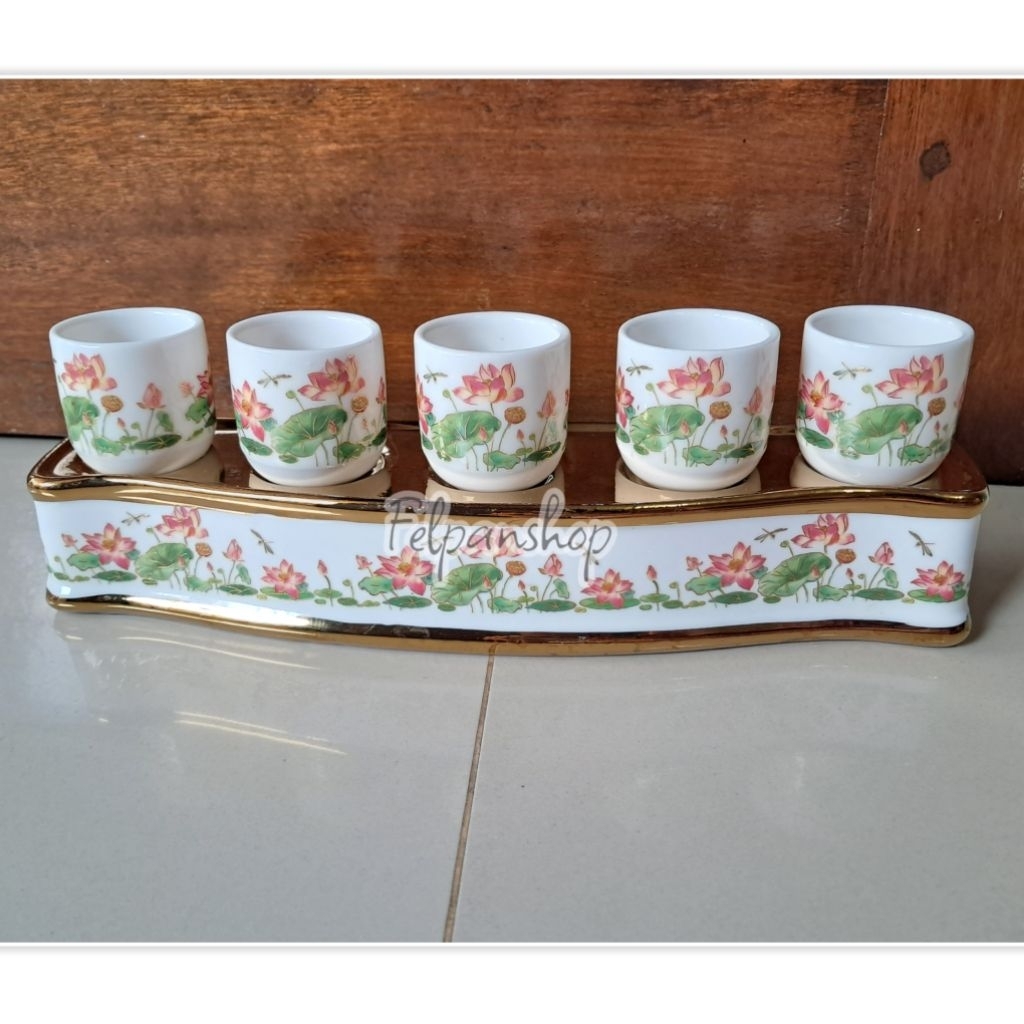 Jual Cangkir Lis Bunga Putih Emas cangkir Sembahyang Keramik emas bunga ...