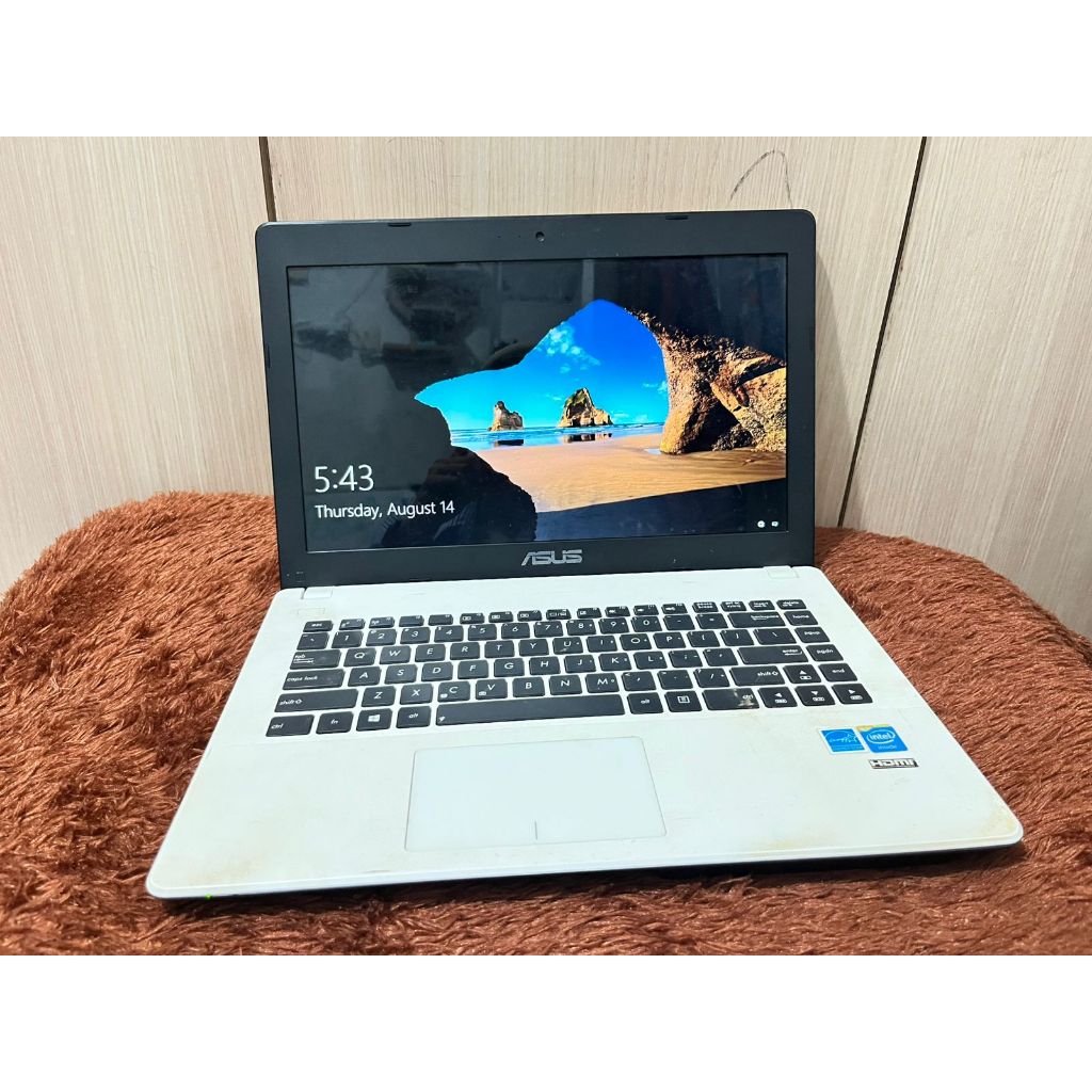 Jual Laptop Asus x451ma celeron n2840 14inch white series Windows 10 ...