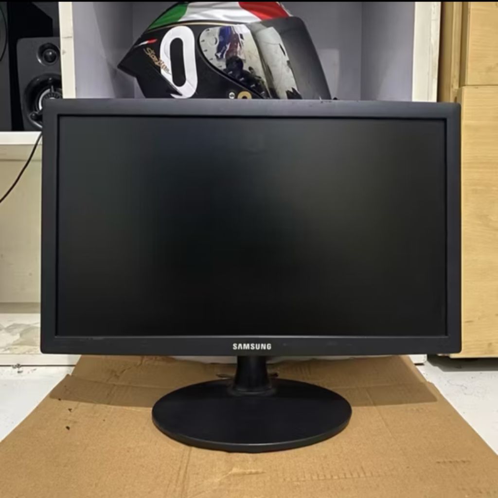 Jual MONITOR LED 19INCH WIDE MURAH LIKE NEW | Shopee Indonesia