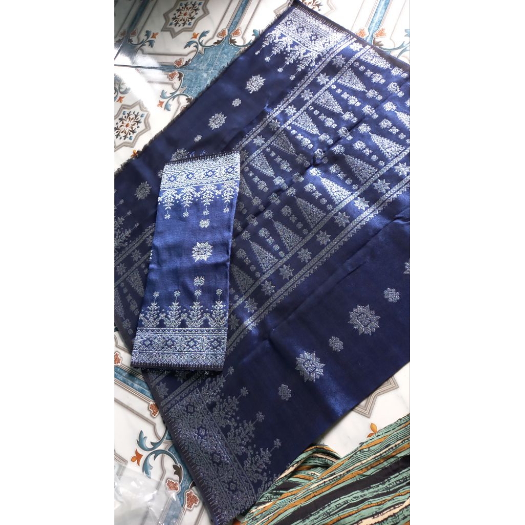 Jual SALEEE songket cantik manis biru silver / songket palembang asli tenun tangan | Shopee ...