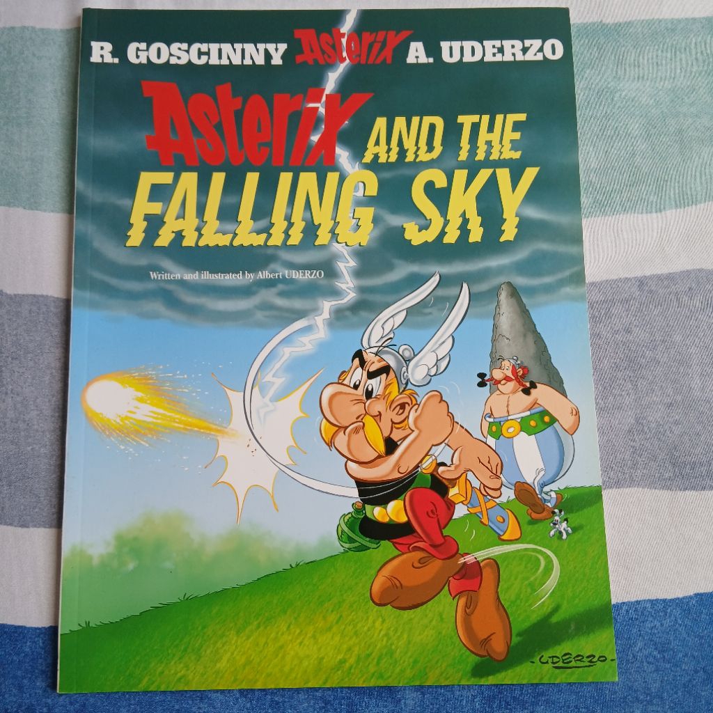 Jual Comic bahasa Inggris Asterix - Asterix and the Falling Sky (33 of 36) | Shopee Indonesia