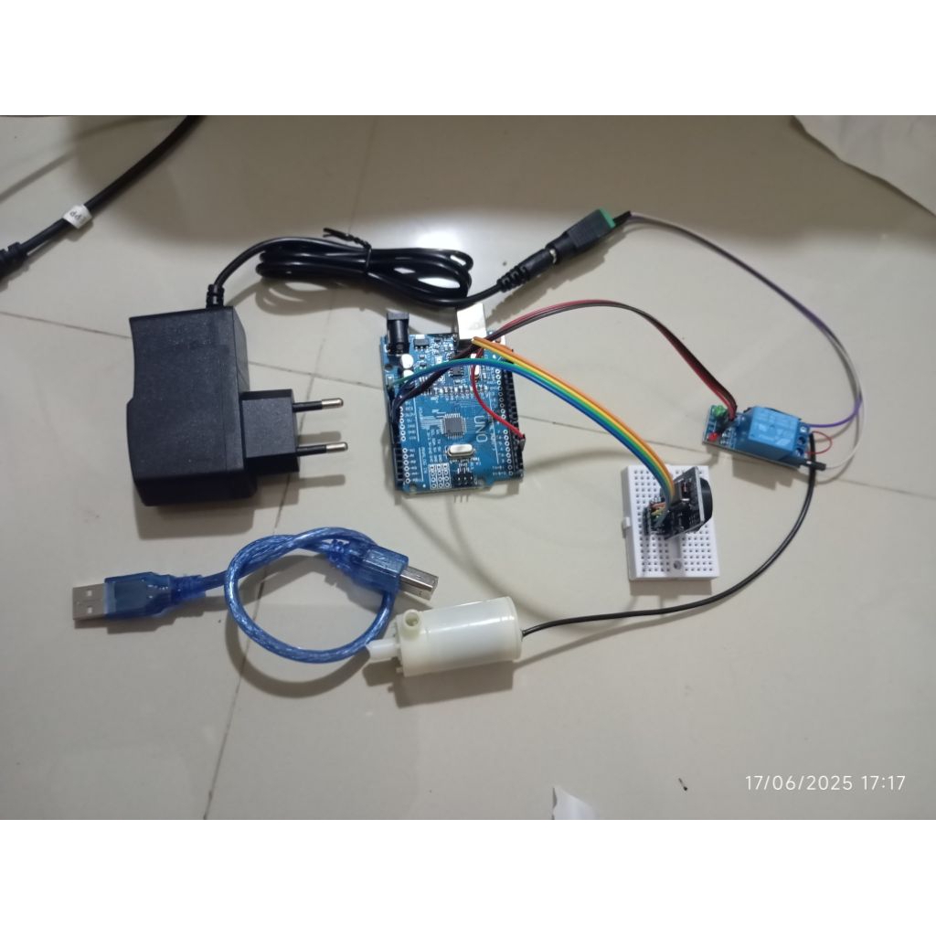 Jual penyiraman tanaman otomatis berdasarkan waktu menggunakan Arduinoo ...