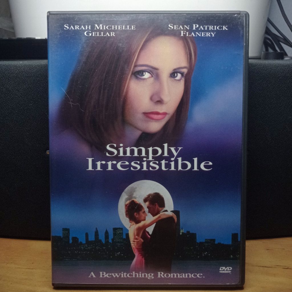 Jual dvd original simply irresistible sarah Michelle Gellar | Shopee Indonesia