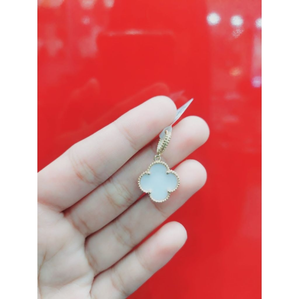 Jual liontin vc bunga tersedia warna vc putih vc pink Barbie vc hitam ...