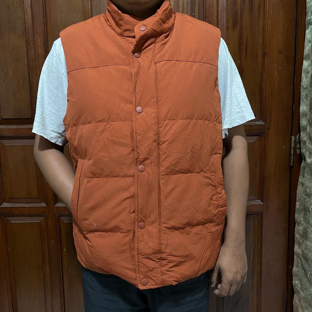 Jual Vest Rompi UNIQLO bulang (bulu angsa) | Shopee Indonesia