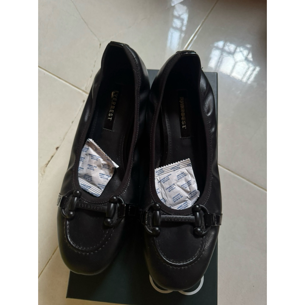 Jual sepatu kantor everbest (Like new) | Shopee Indonesia