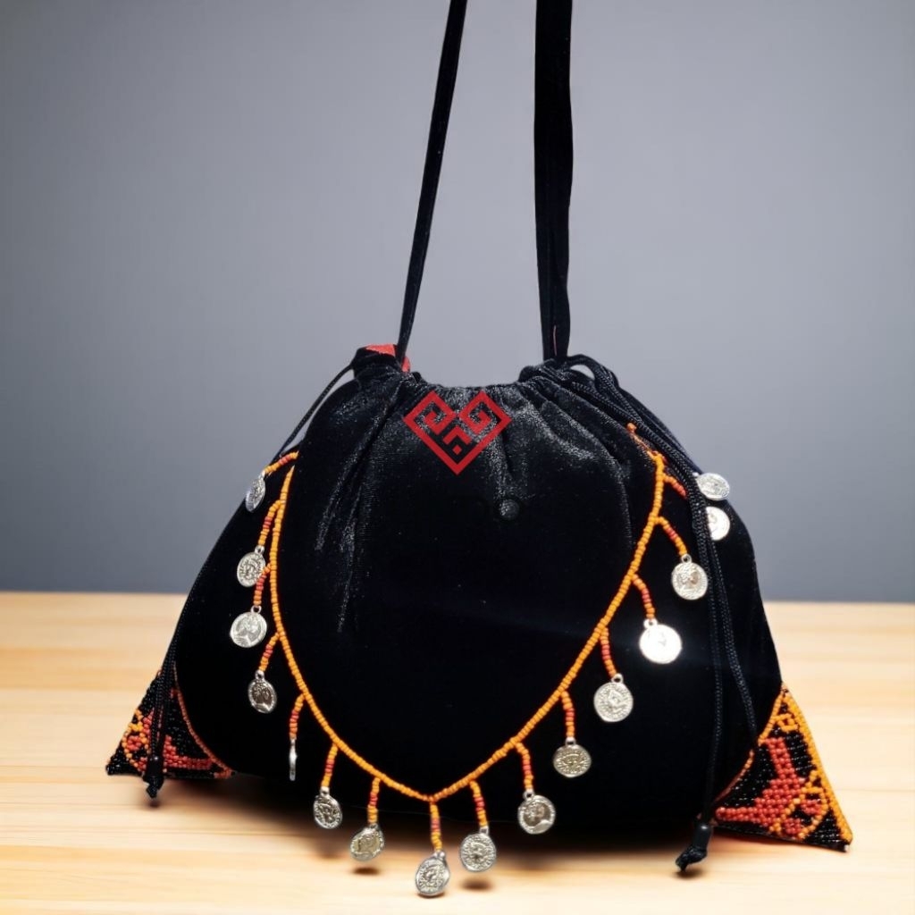Jual Sepu' Manik Beludru Toraja/Tas Bahu Manik Beludru Toraja (Kode ...
