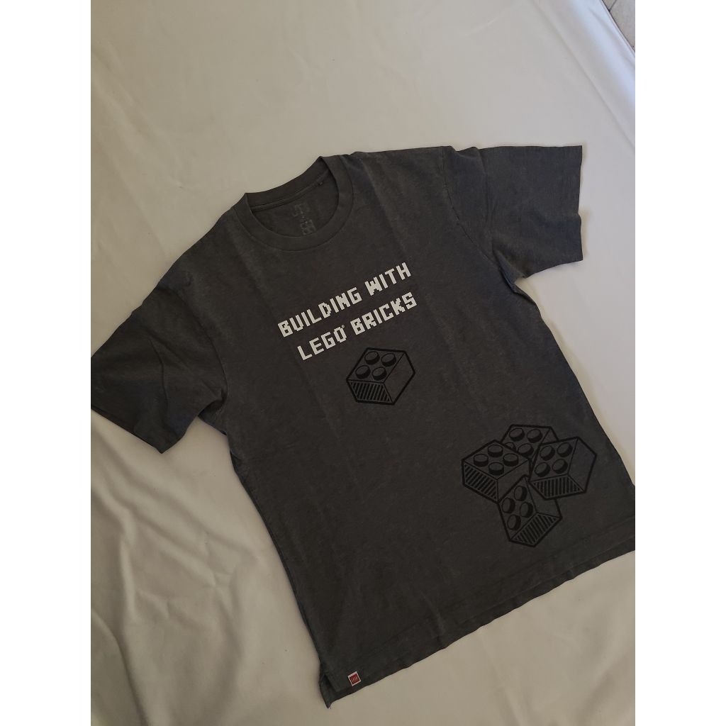 Jual Baju Kaos Uniqlo Colab Lego Second | Shopee Indonesia