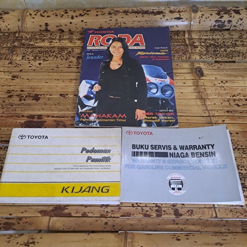 Jual Buku Pedoman Pemilik Toyota Kijang, Buku Service Toyota Kijang ...