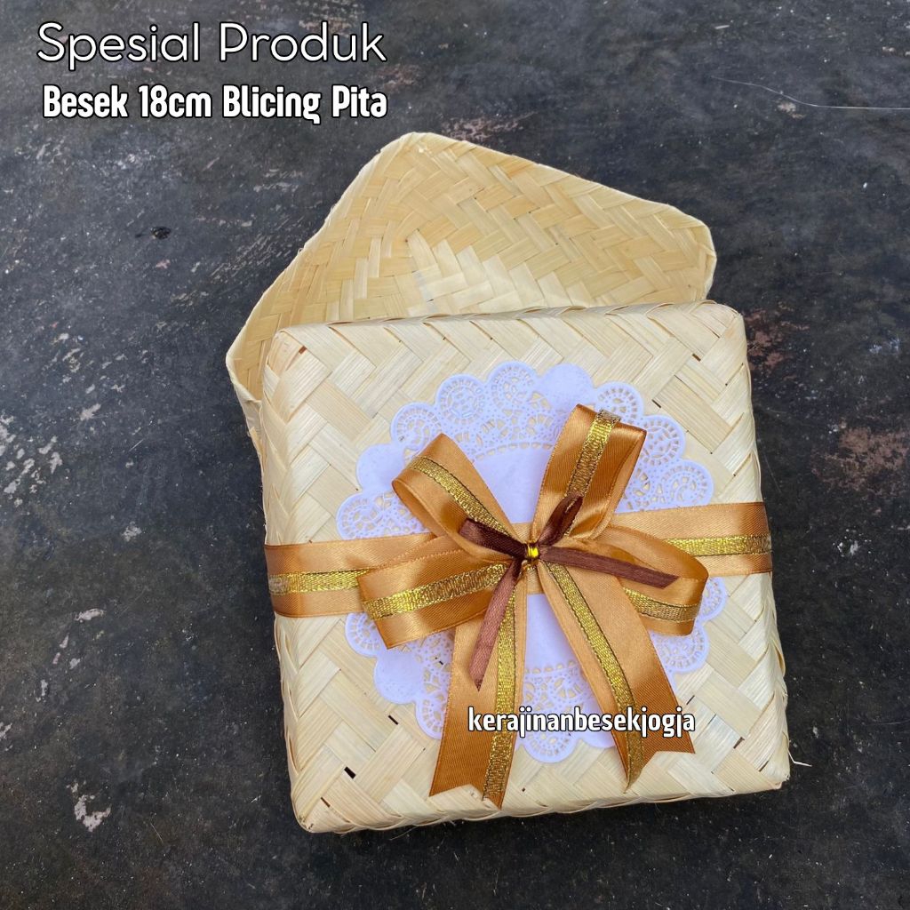 Jual BESEK 18X18 BLICING PITA | besek nasi besek kado besek anyam besek ...