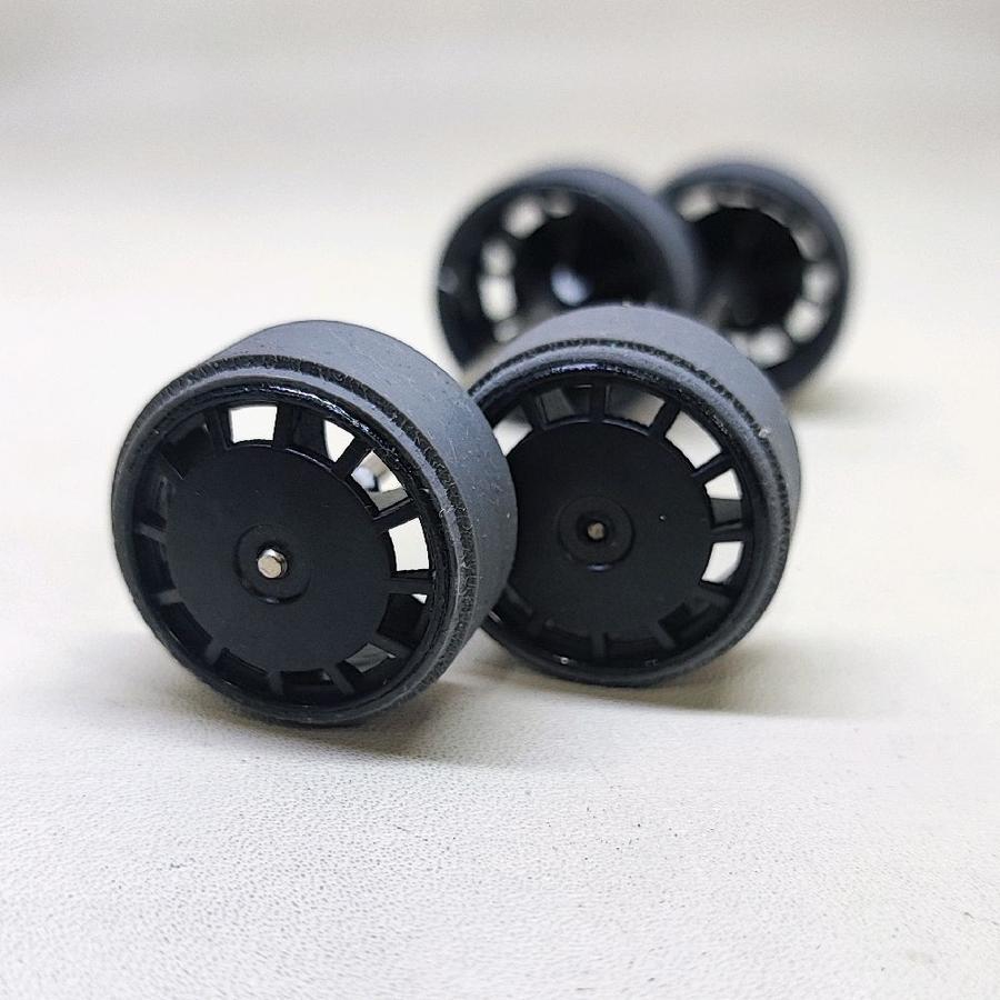 Jual Tamiya Ban Bubut STO Velg Fin Dish Ban Hard Medium Abu-Abu ...