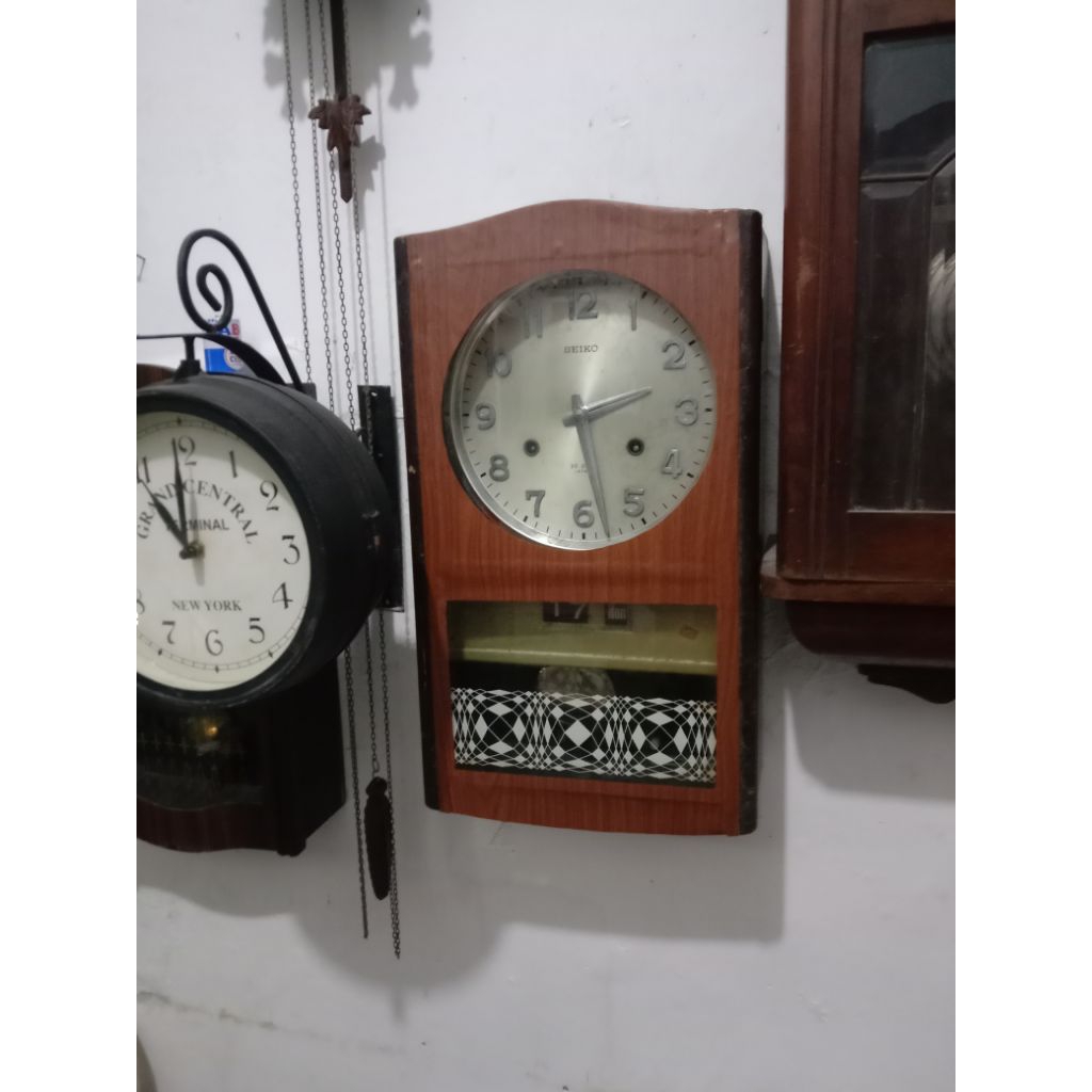 Jual Jam Dinding Seiko Lobang 2 Jam Antik Jam Jadul Jam Lawas Jam Kuno ...