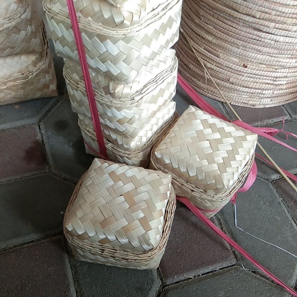 Jual ( 12x12 ) Besek Bambu Mini Tempat Souvenir Snack Dll harga Perpcs ...