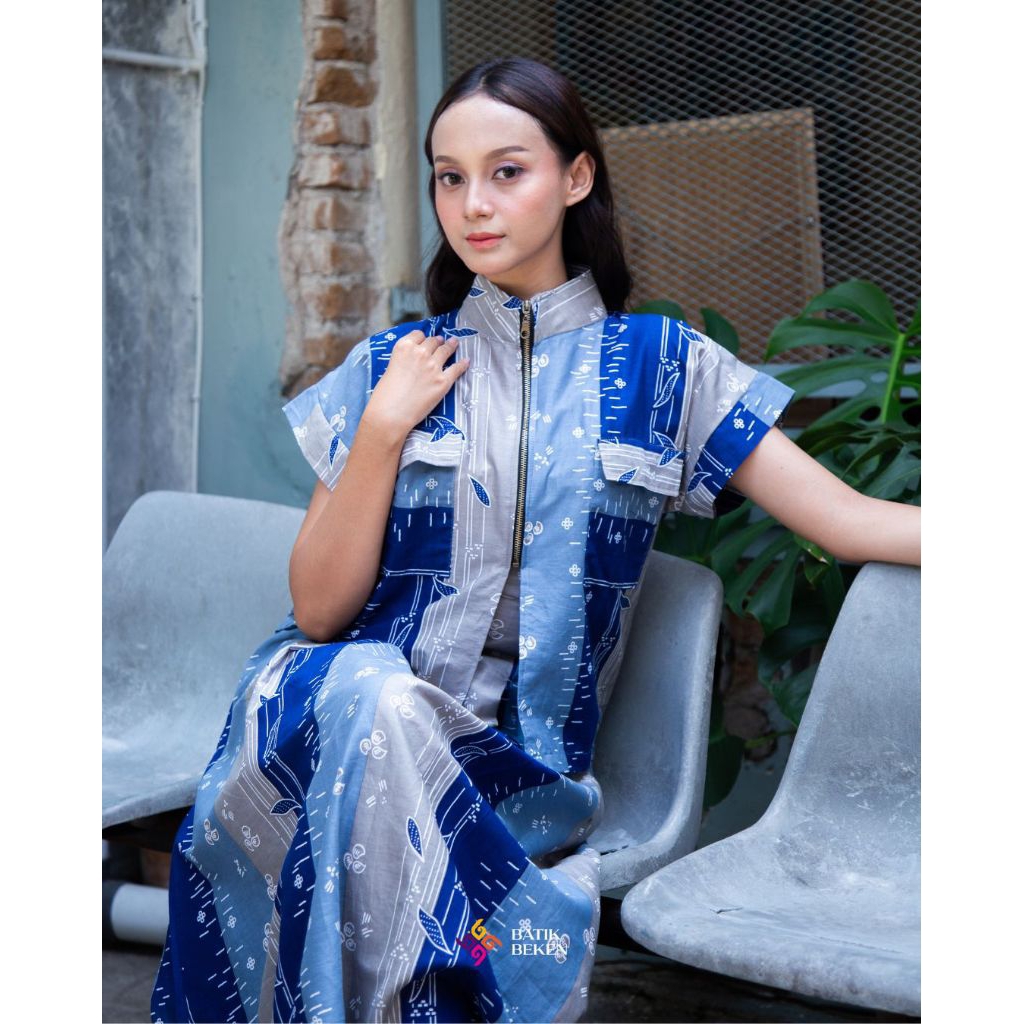 Jual Crop Blouse Batik | Sarah Crop Top | Batik Beken | Shopee Indonesia