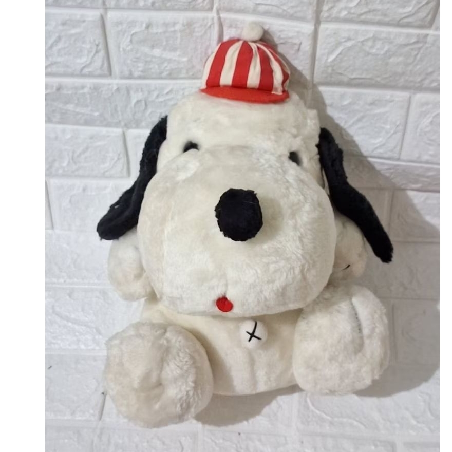 Jual boneka snoopy snopi klasik rare jadul size lumayam besar jumbo. boneka karakter anjing ...