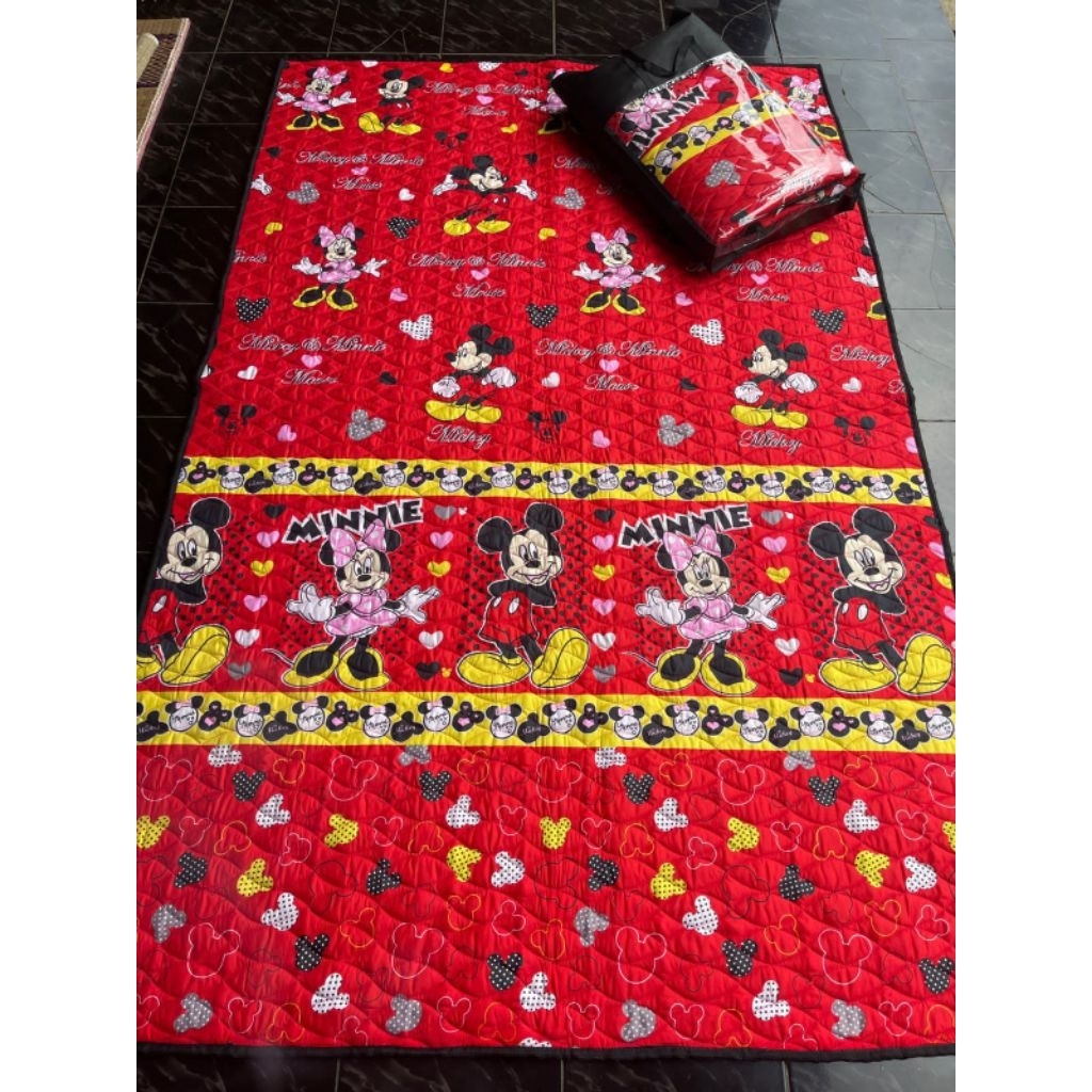 Jual Tikar Quilting Mickey Mouse / Motif Batik size standar / Mamah ...
