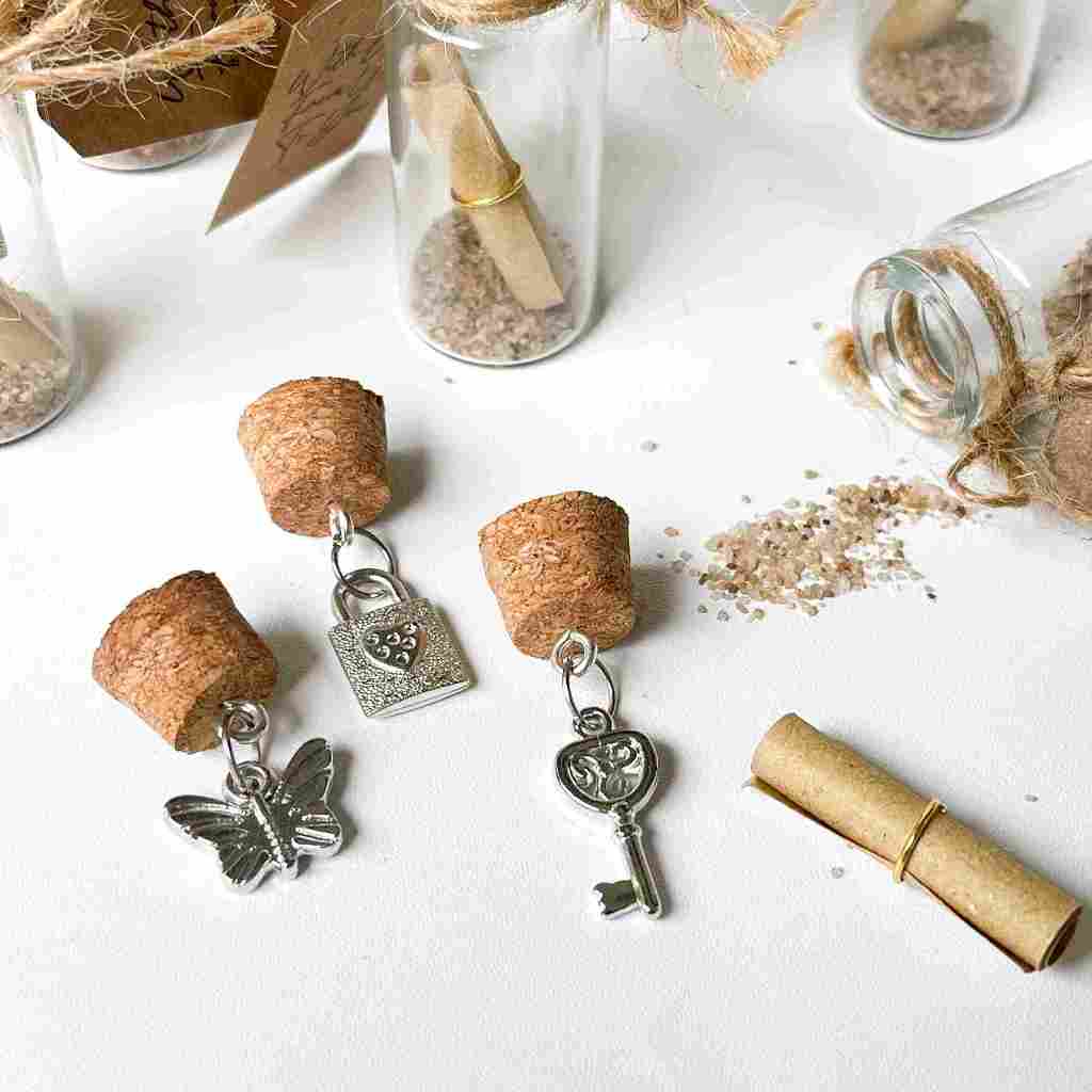 Jual Botol Kaca Tutup Kayu / Botol Souvenir Estetik / Botol Kayu ...