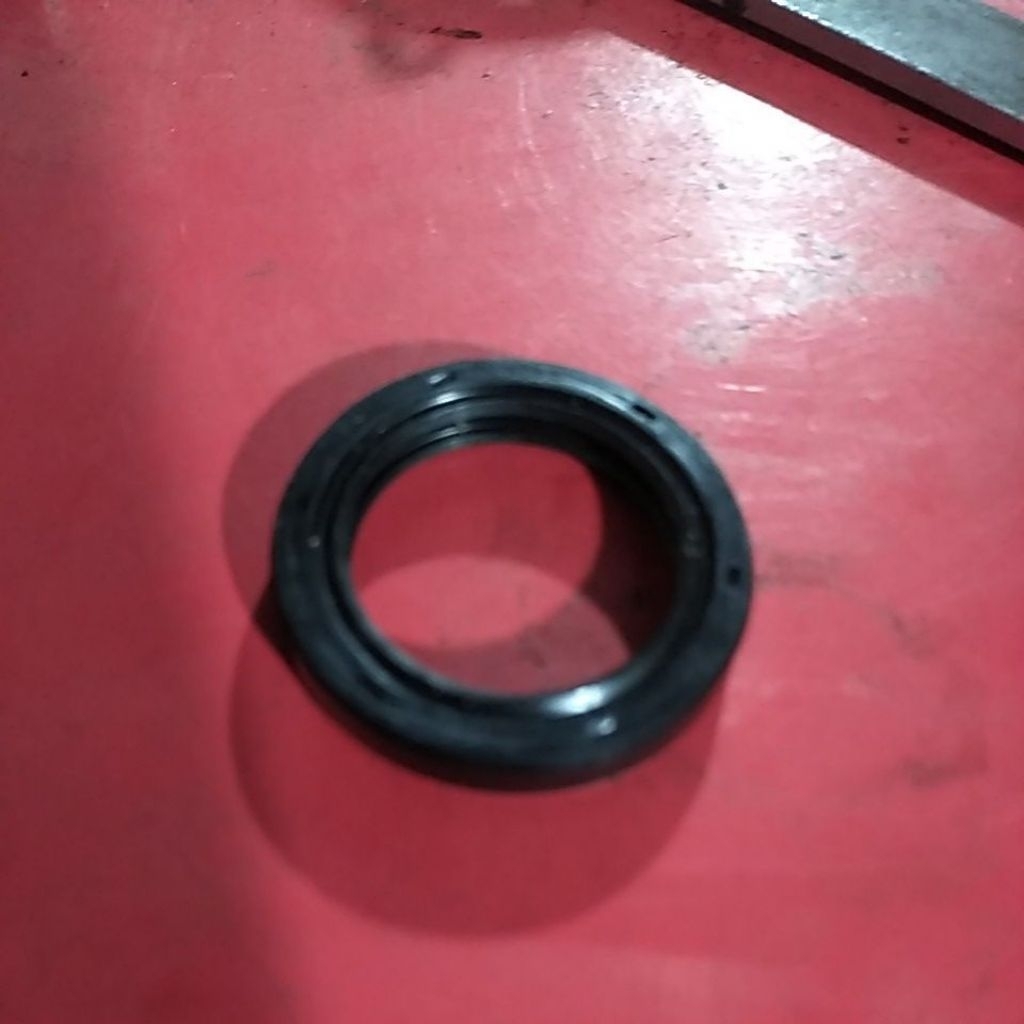 Jual seal sil swing arm arem pcx Vario 125 stylo ADV 25x35x6 original ...