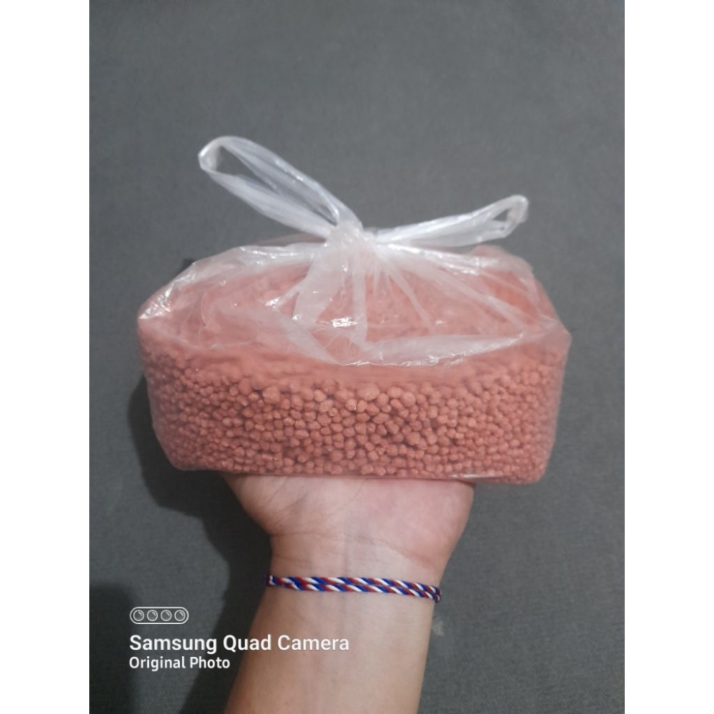 Jual Pupuk NPK Phonska Merah Muda Repack 1 Kg Asli 100% | Shopee Indonesia