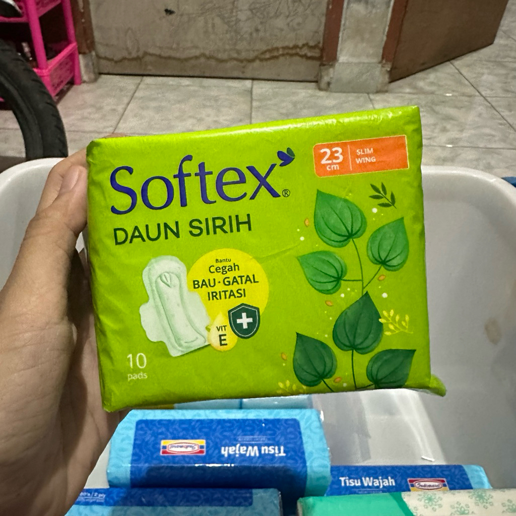 Jual Softex Daun Sirih 23cm Slim Wing Pembalut Isi 10 Pads | Shopee ...