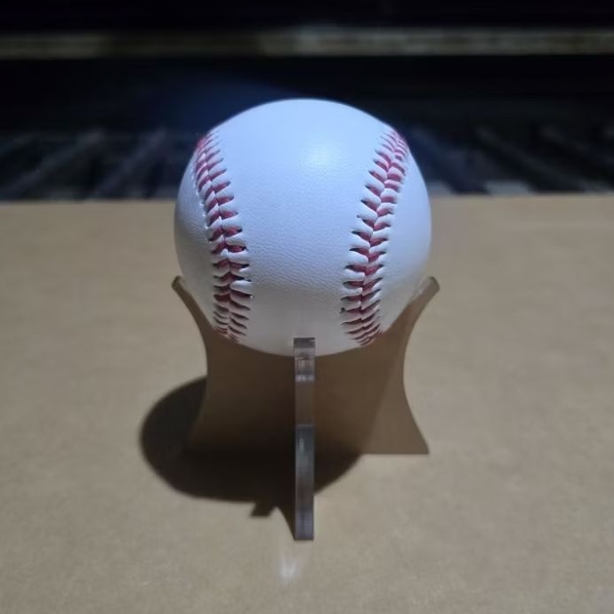 Jual Stand bola baseball Akrilik / Display pajangan bola ACRYLIC ...