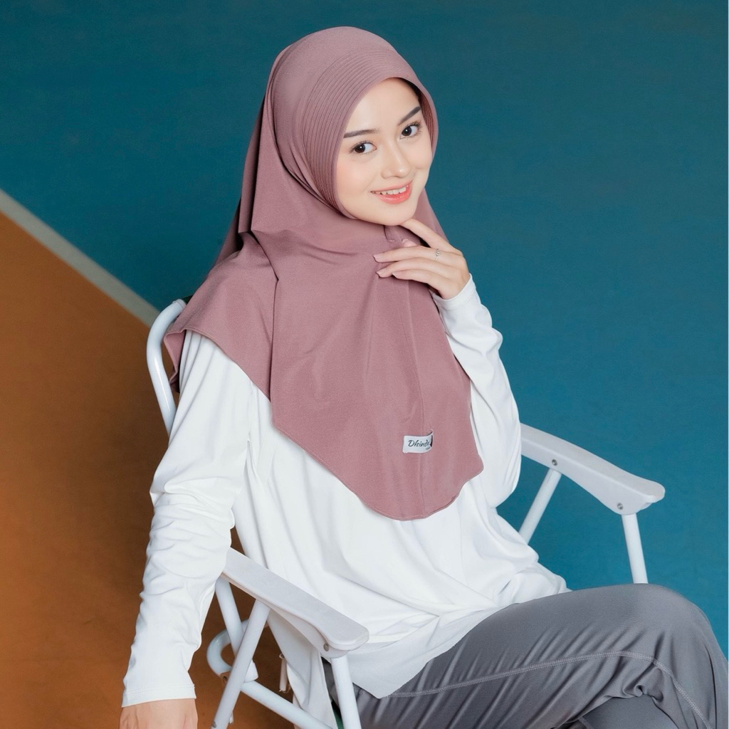 Jual Dhinda Hijab - Daily Hijab Pet Instan Jersey Ity Size M | Shopee Indonesia