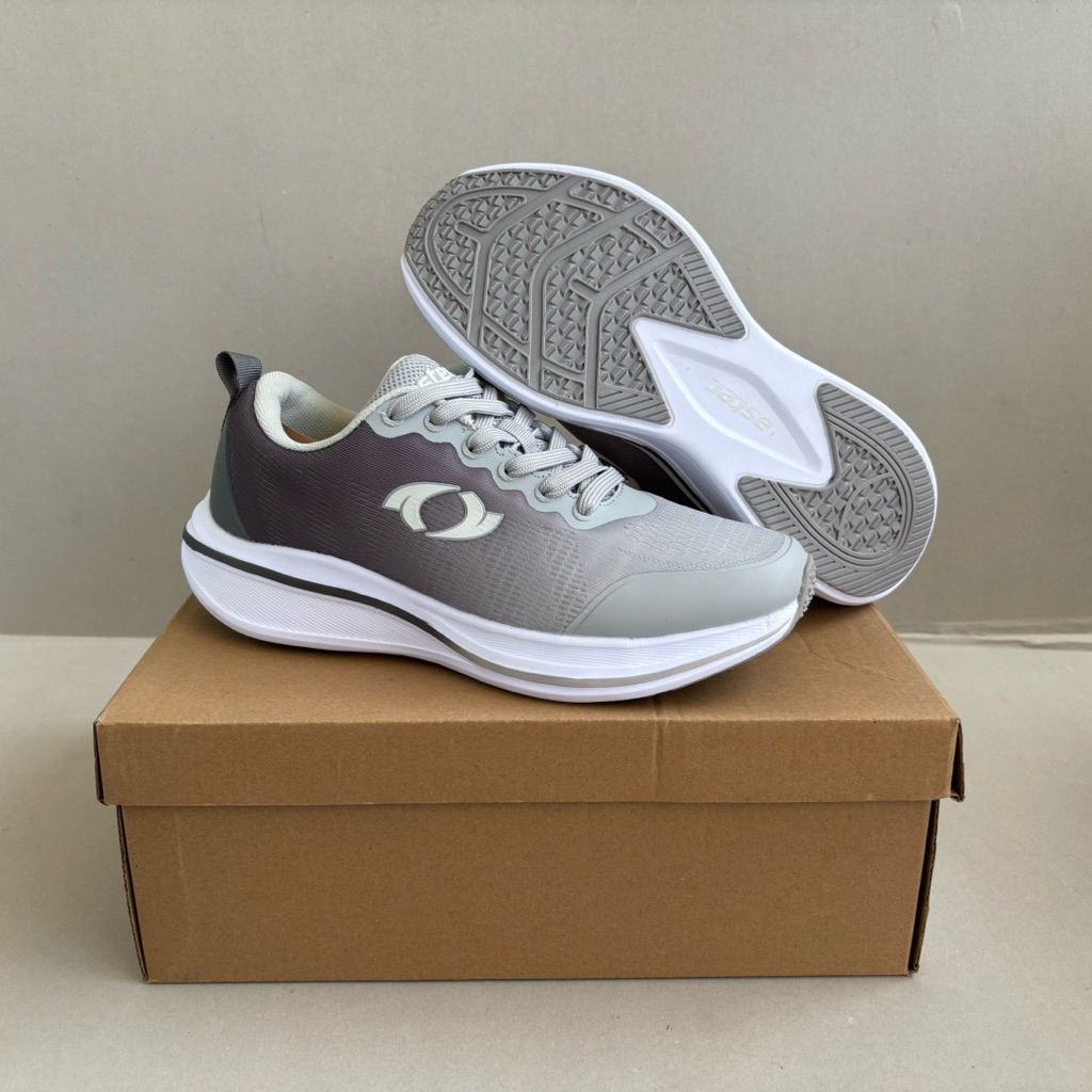 Jual SEPATU LARI ASTEC KILT RUNNING ORIGINAL Grey | Shopee Indonesia