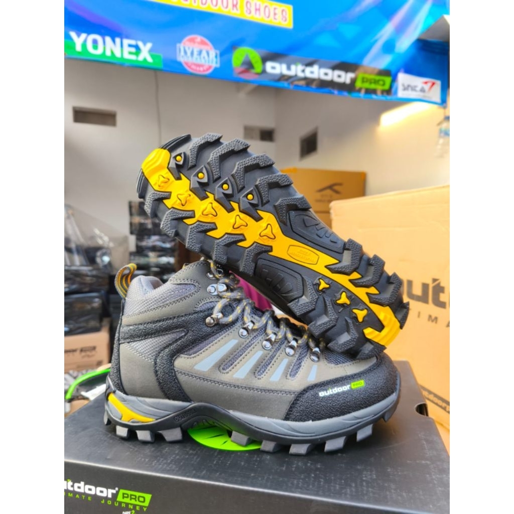Jual Sepatu Outdoor Pro LYNK FREE KAOS KAKI - Sepatu Gunung Outdoor Pro ...