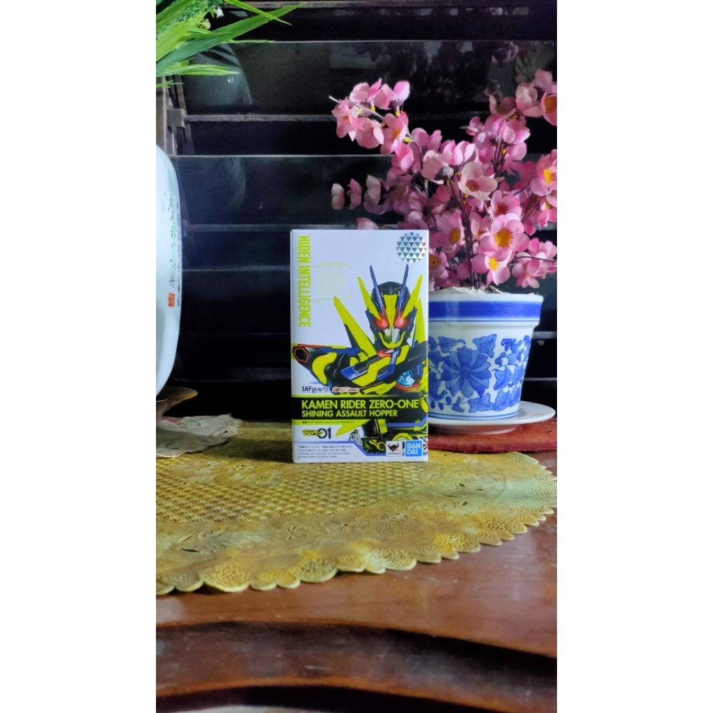 Jual Shf Kamen rider 01 Zero one Shining hopper | Shopee Indonesia