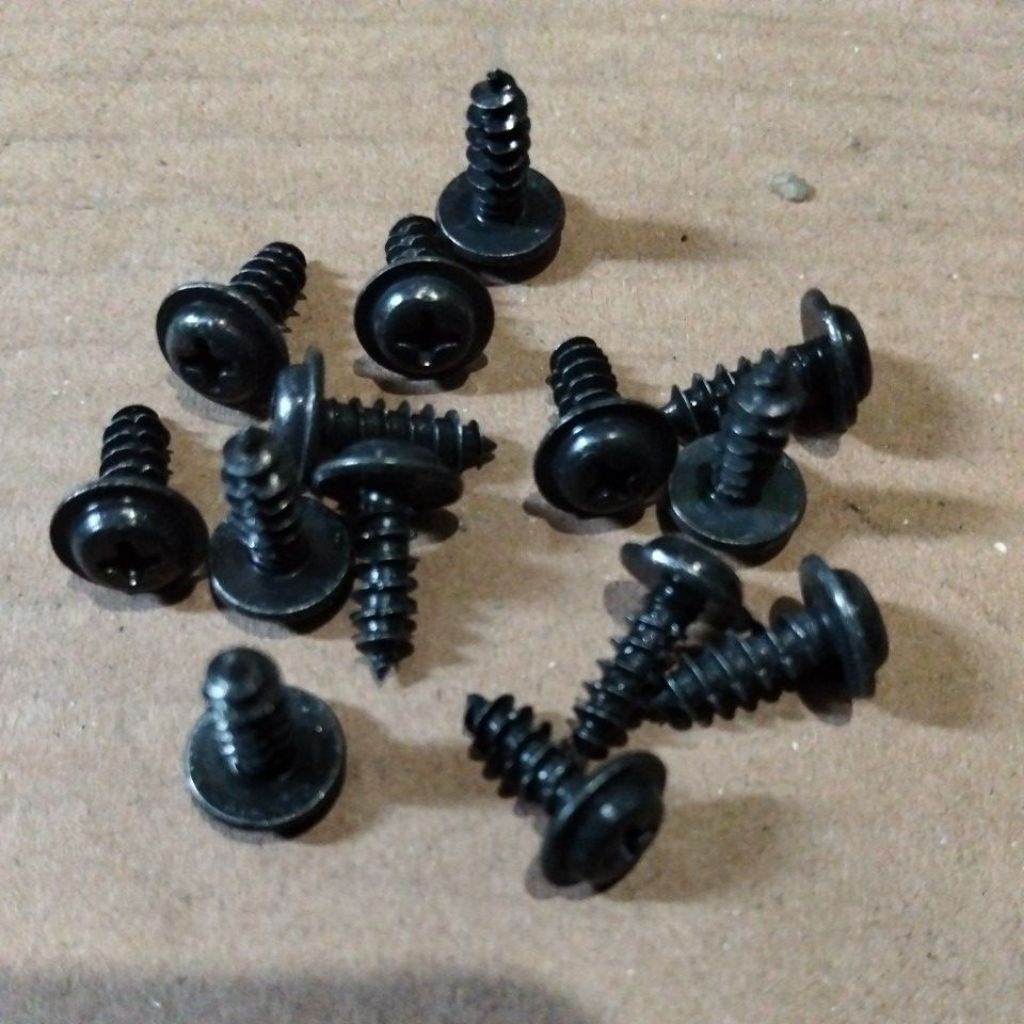 Jual BAUT ULIR SEKRUP ULIR KEPALA OBENG ORIGINAL 5 X 15 (100PCS) HITAM ...