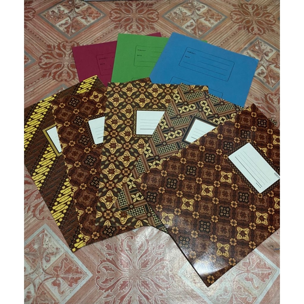Jual MAP KERTAS BATIK , MAP KERTAS POLOS WARNA | Shopee Indonesia
