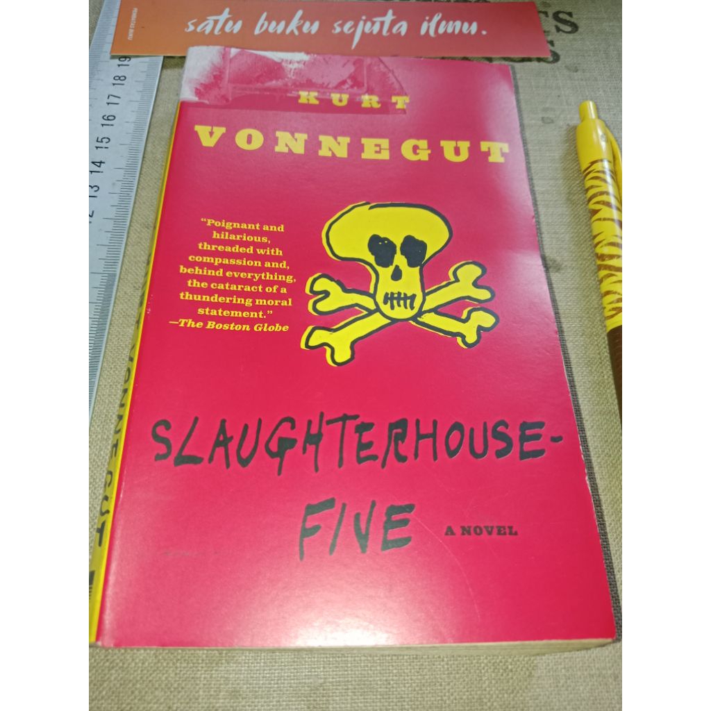 Jual Buku Novel Original : Slaughterhouse - Five by Kurt Vonnegut ...