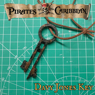 Jual Davy Jones Key Pirates of The Caribbean PROPS | Shopee Indonesia