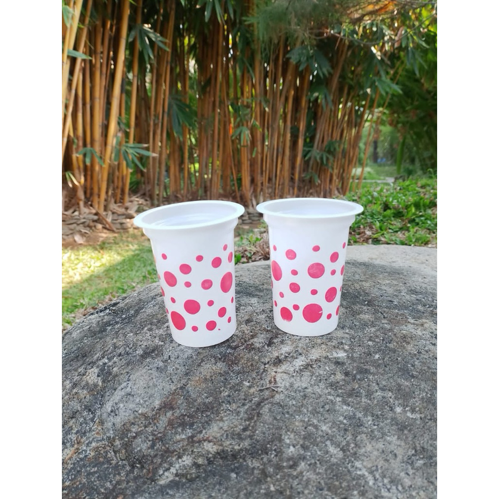 Jual GELAS CUP MERAH PUTIH - CUP BOLA TIPTOP 200ML | Shopee Indonesia