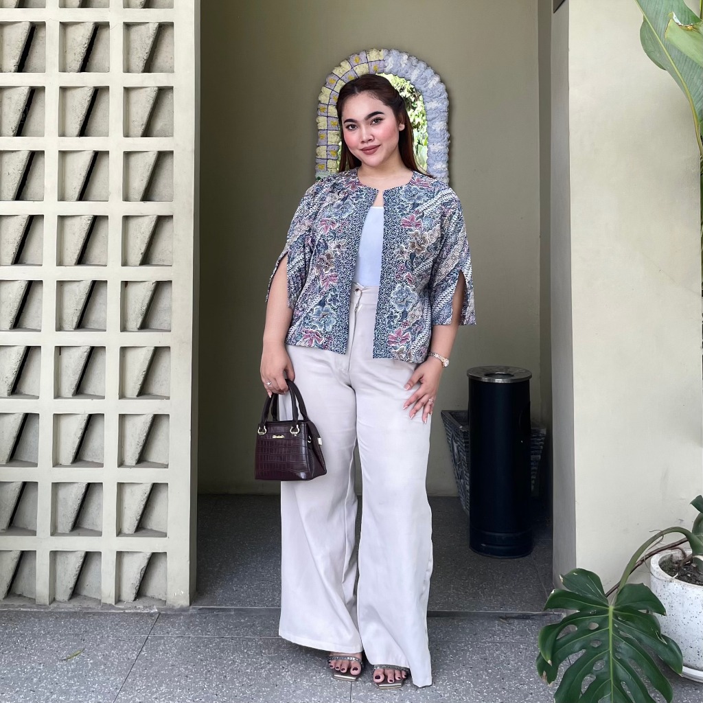 Jual Blazer Batik Wanita Bigsize ADISTI CAPE Outer Batik Jumbo Atasan ...