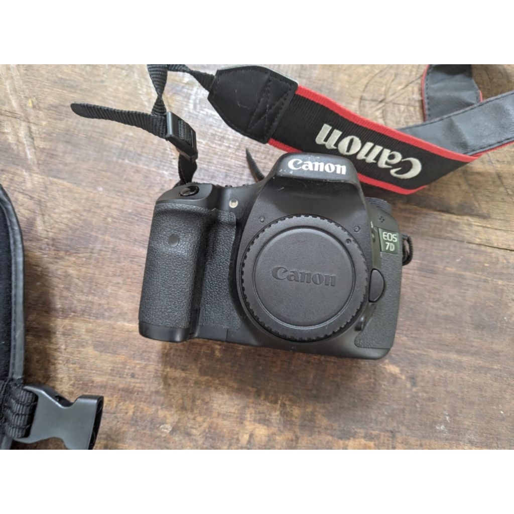Jual Canon EOS 7D Mark I body only normal | Shopee Indonesia