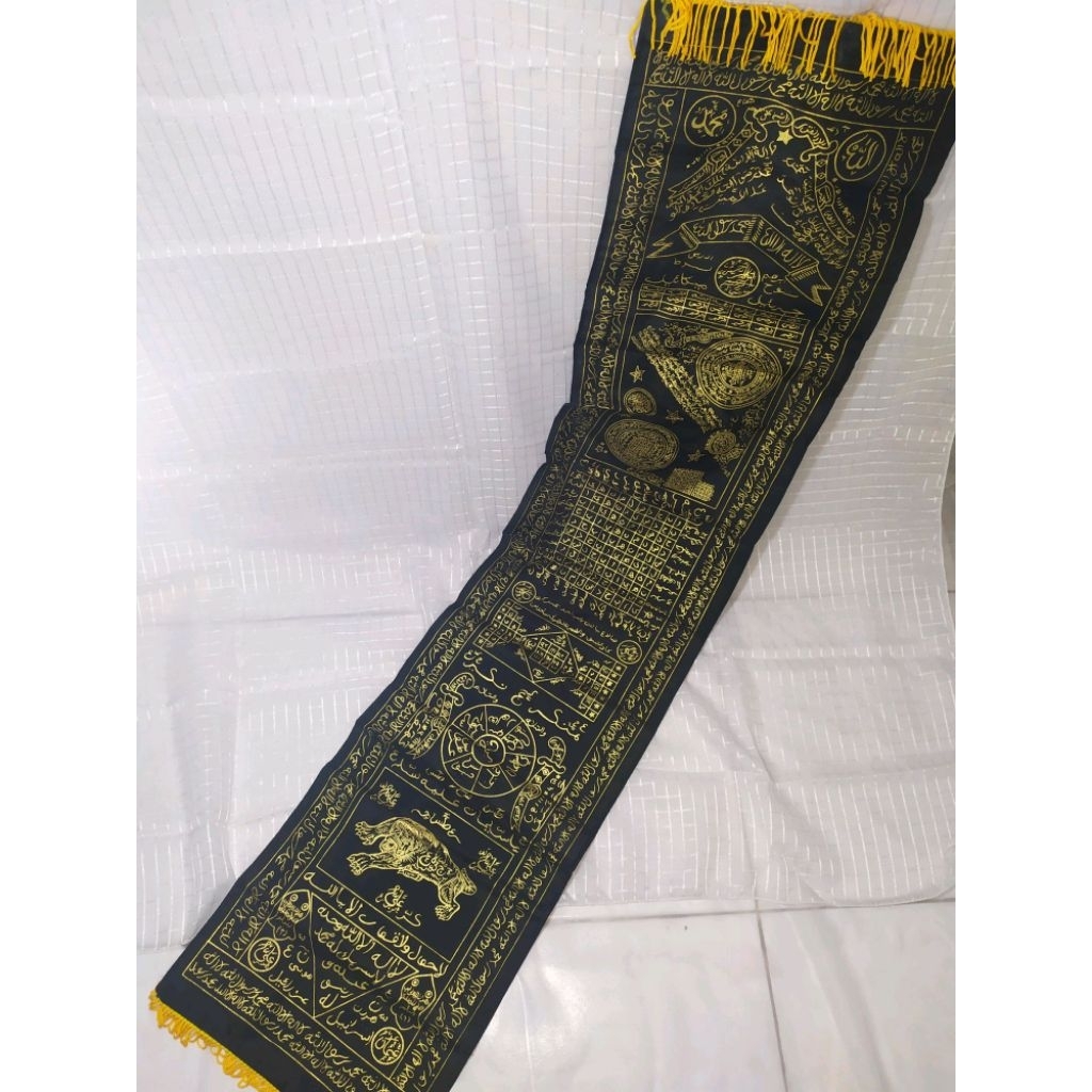 Jual Selendang Hitam Tulisan Emas | Shopee Indonesia
