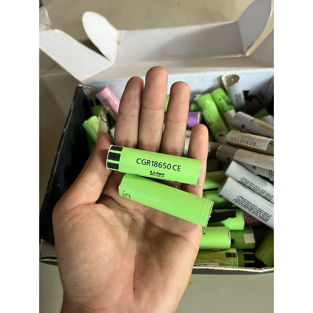 Jual BATRE CGR 18650 Batre ces cgr 18650 normal | Shopee Indonesia