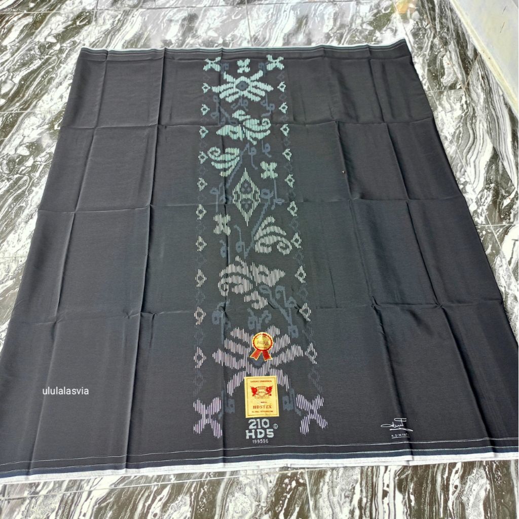 Jual Sarung hds Original100% polos hitam motif terbaru | Shopee Indonesia