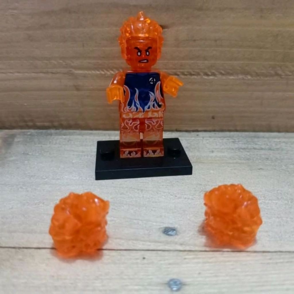 Jual figure fantastic four figure johnny storm human torch manusia api ...